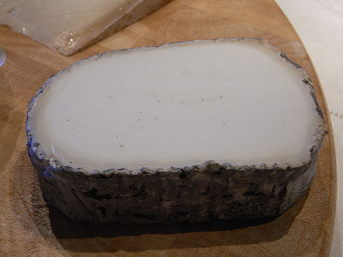 Monte Enebro - Cheese.com